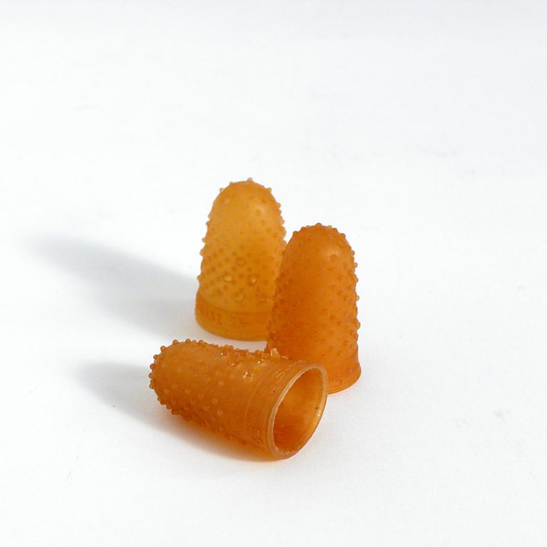 Rubber Finger Tips Small – Size 11, Base Diameter 9/16" - ACCO Canada